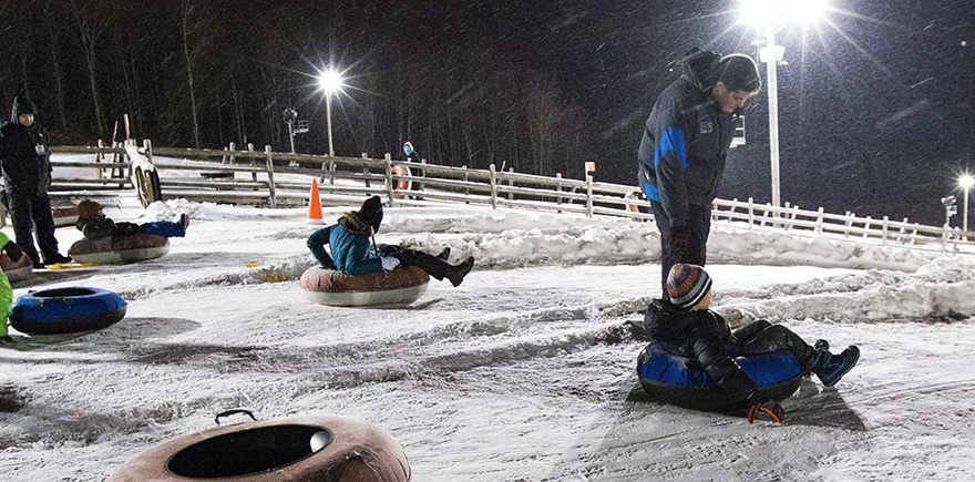 NYC Night Snow Tubing and Brewery Bus Trip - Trailways